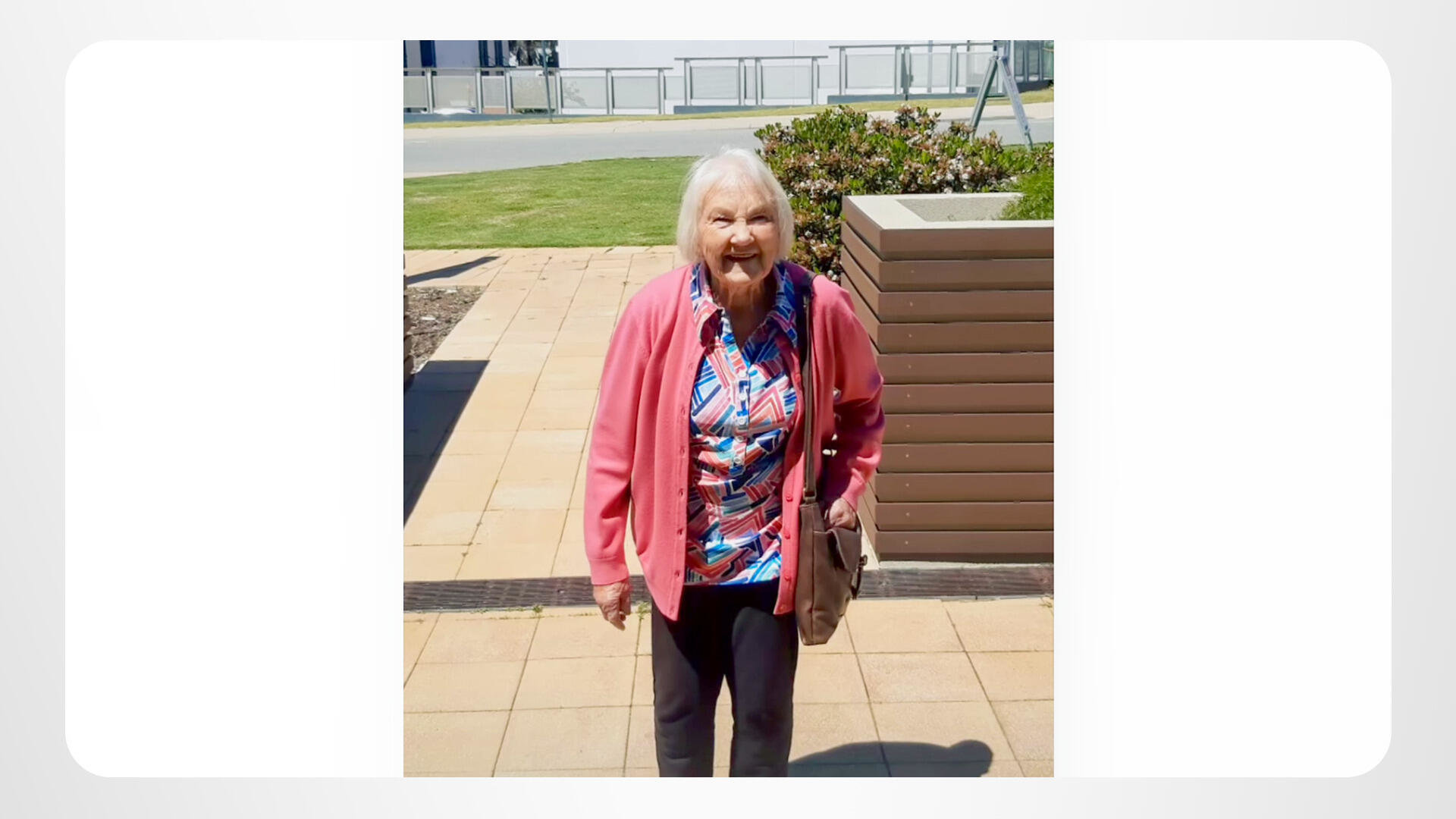 From Perth to Melbourne with Phyllis @home