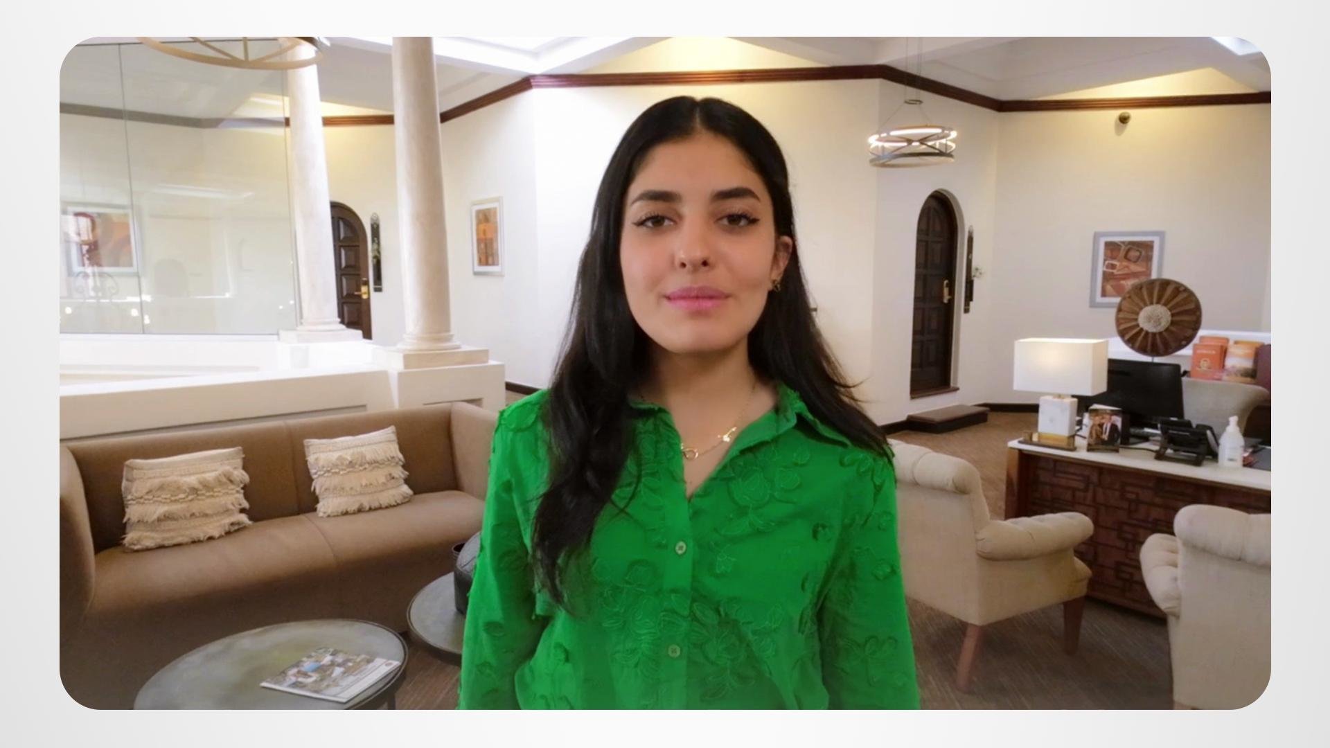 Amal está Increíblemente Llena de Energía en África @life