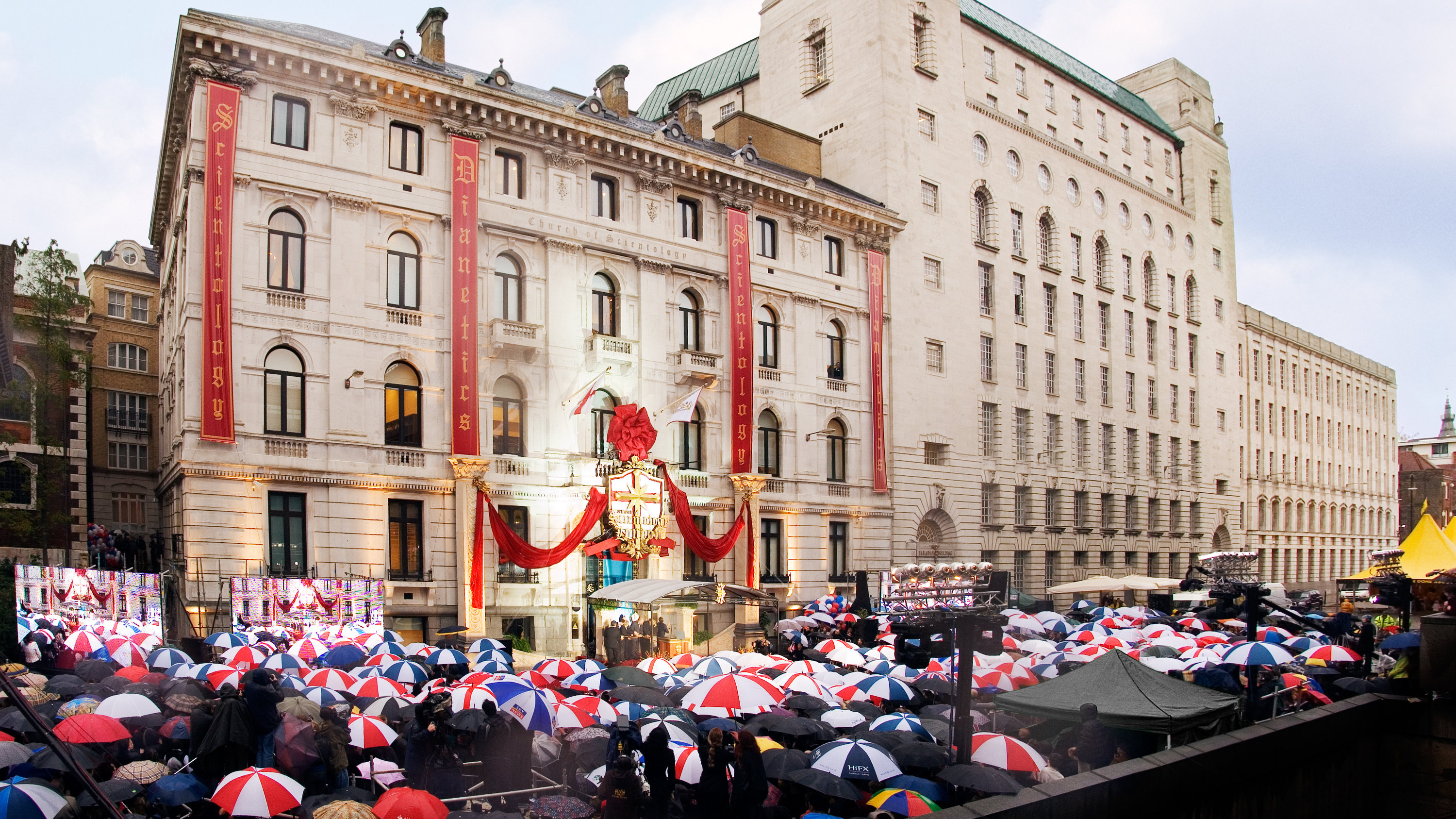 Scientology at the Center of the English-Speaking World