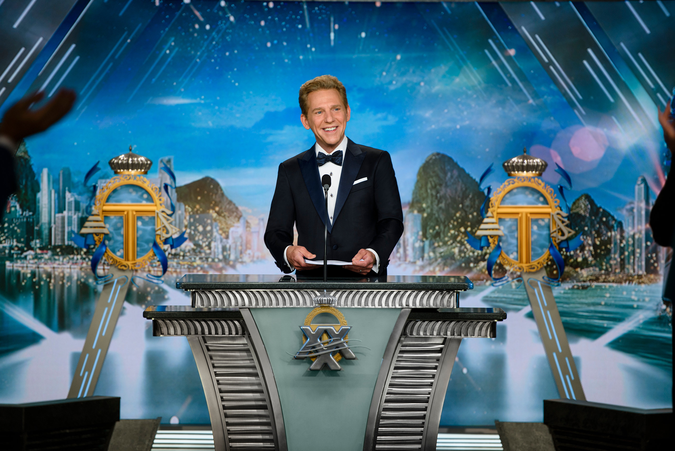 The Freewinds 30th Anniversary Maiden Voyage Celebration Jubilantly ...