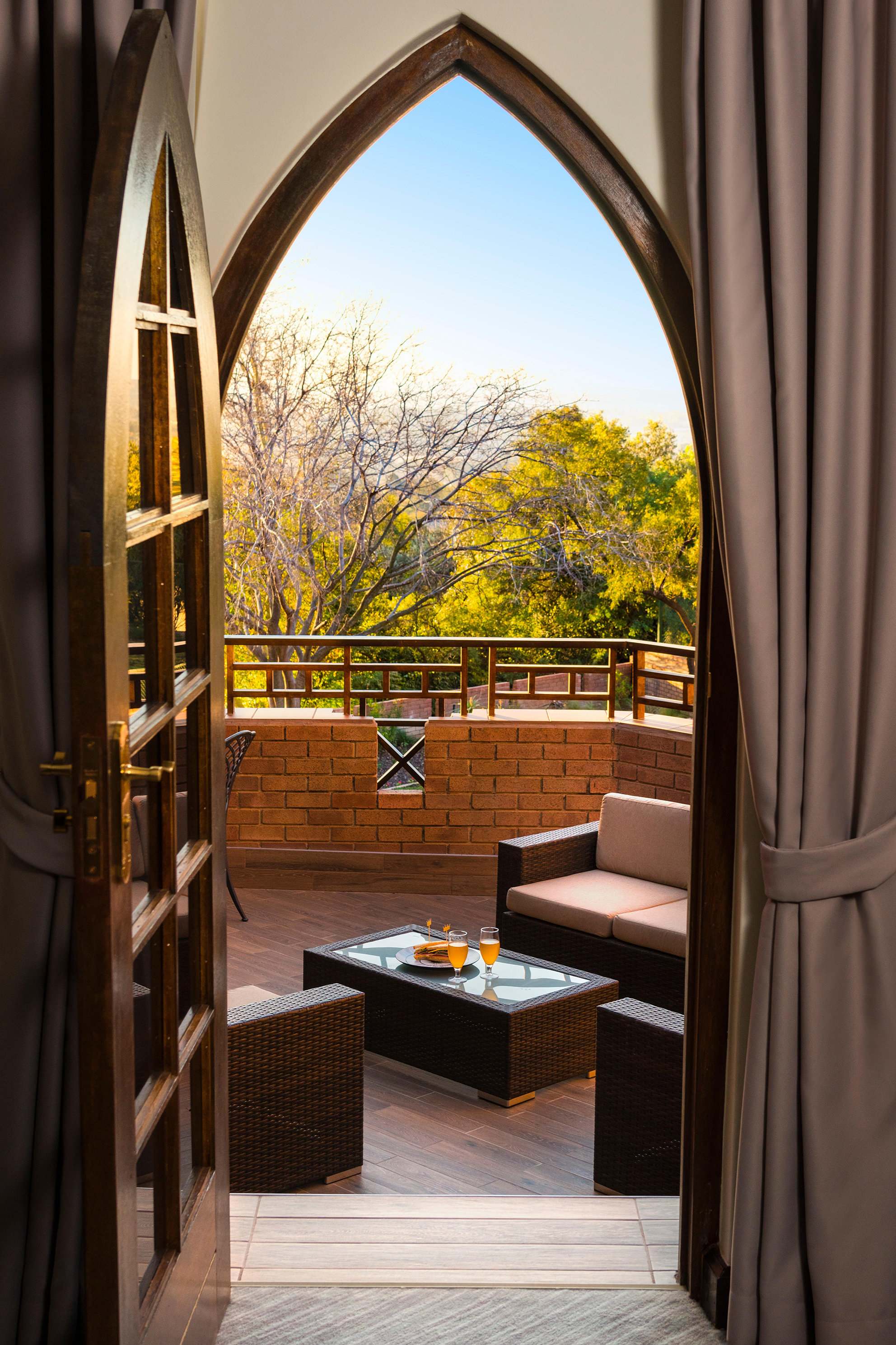 De wind van verandering: Scientology hoofdkantoor voor Afrika komt tot ...