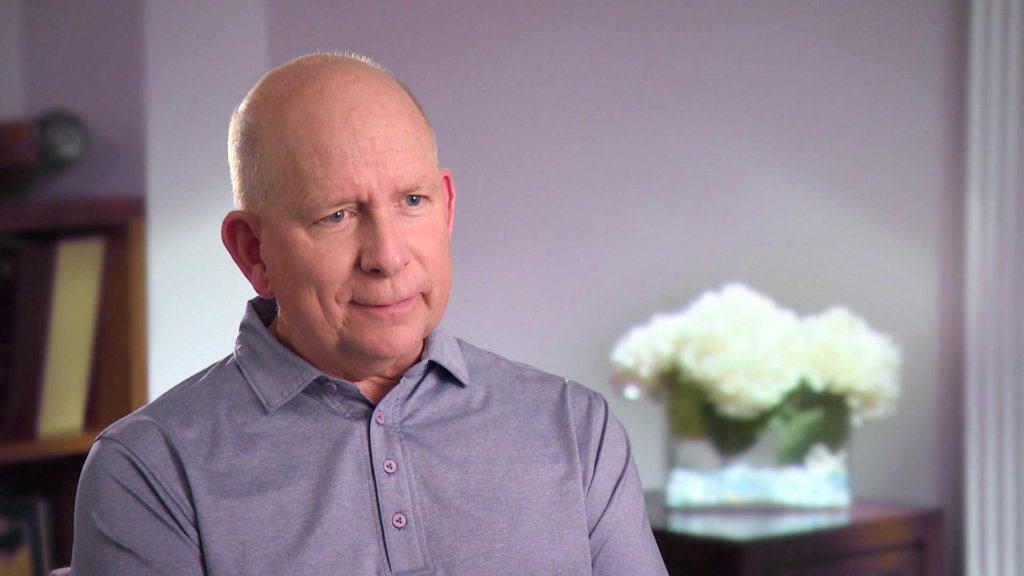 Chuck White — vídeo sobre David Miscavige