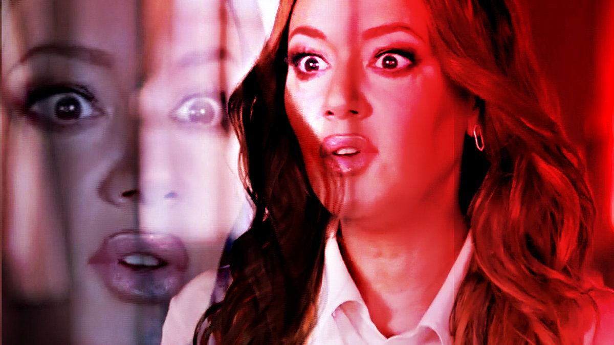 Behind the Scenes on the Remini Set
