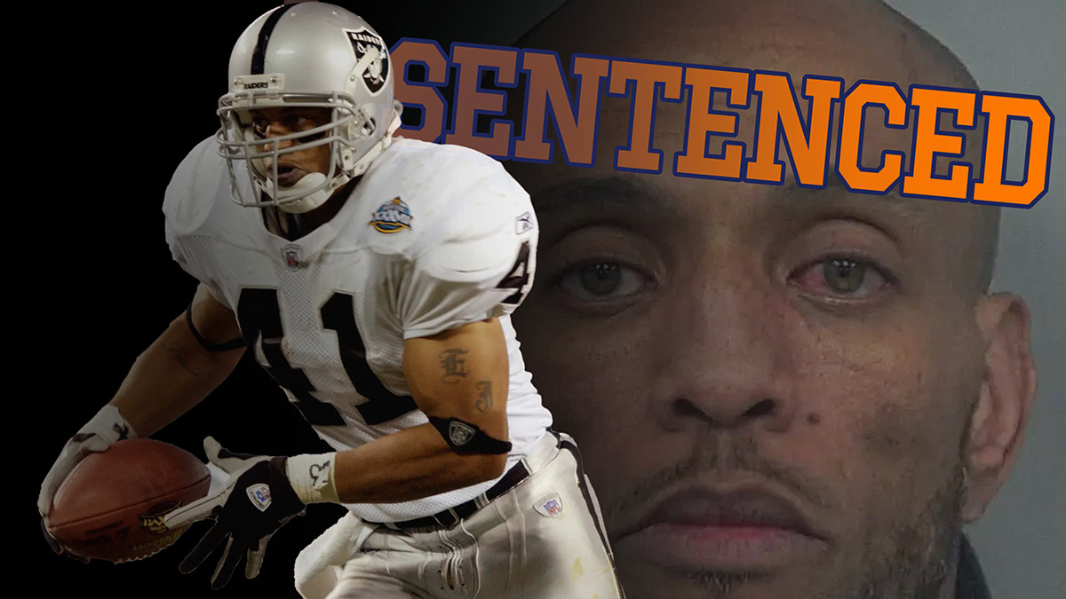 Former NFL Linebacker Eric Johnson Sentenced for Human Trafficking in ...