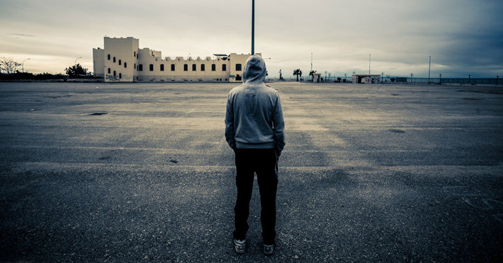 Loneliness and Sadness – How Hard Times can Lead to Addiction