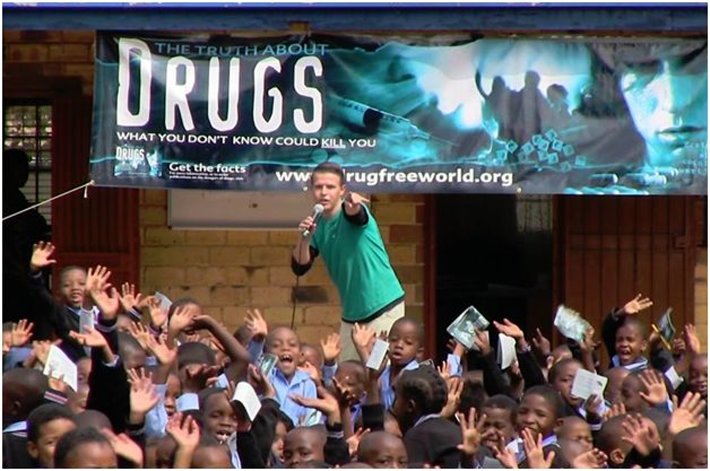 Five Reasons to Get Involved in Drug Education