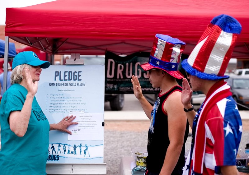 America’s Birthday Celebrated With a Drug-Free Pledge