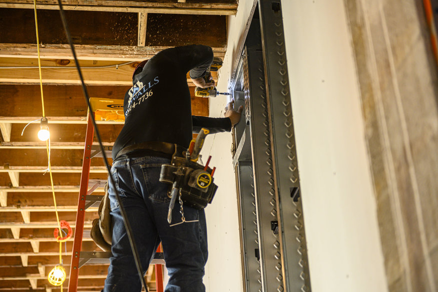 First-Floor Framing and Drywall Begin at the Peoples Bank Building